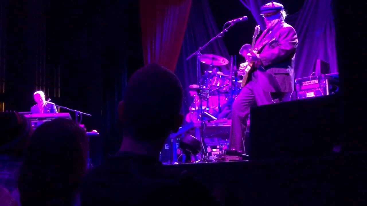 Joe Jackson - Real Men @Lincoln Theatre - YouTube