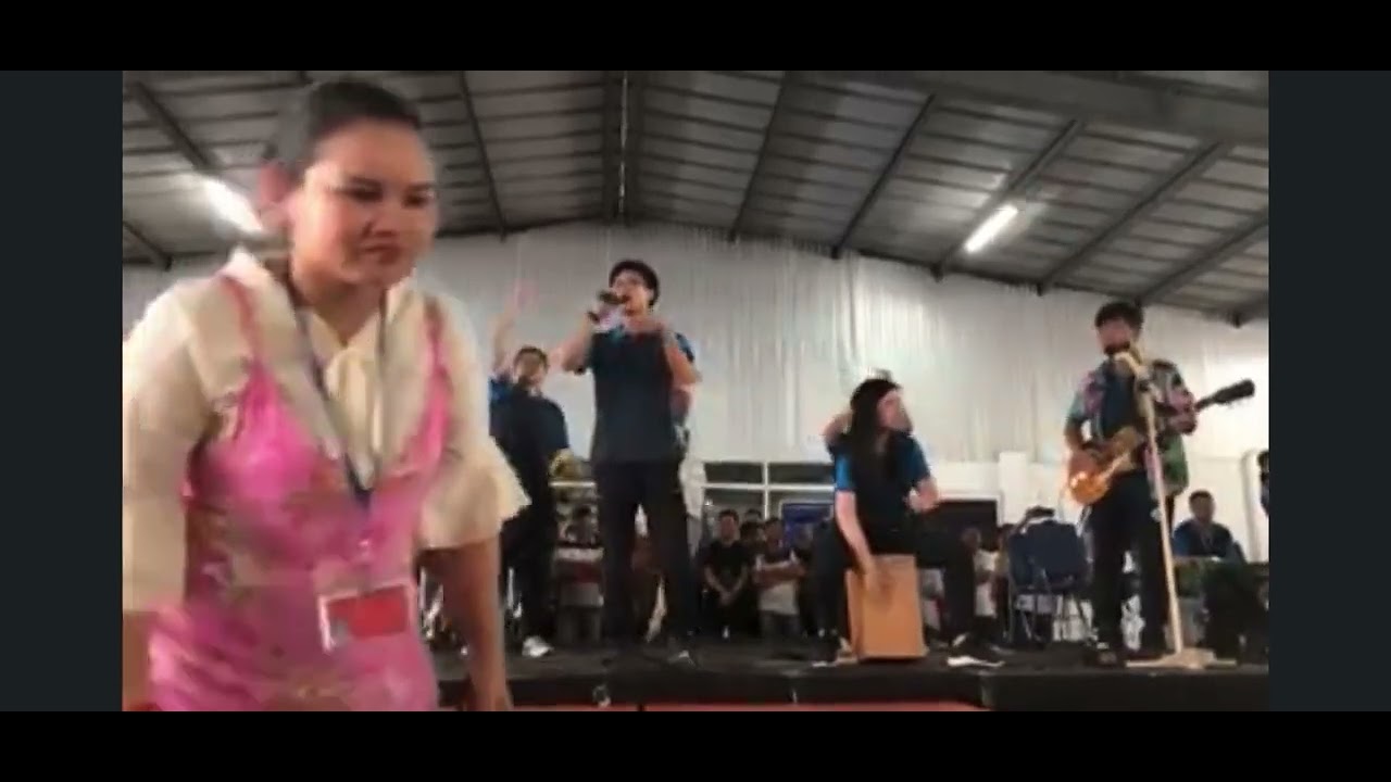 Cambodia Bavet 1st band - YouTube