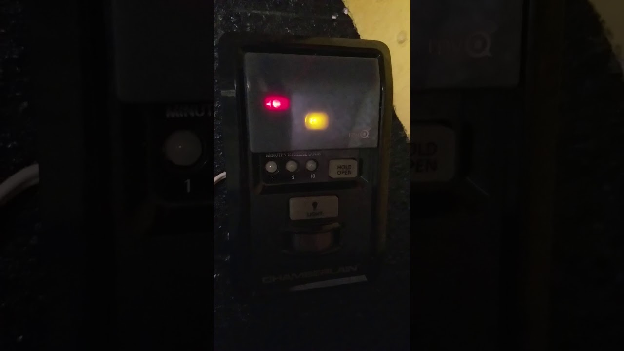 Chamberlain Myq Flashing Red And Yellow Light Error YouTube