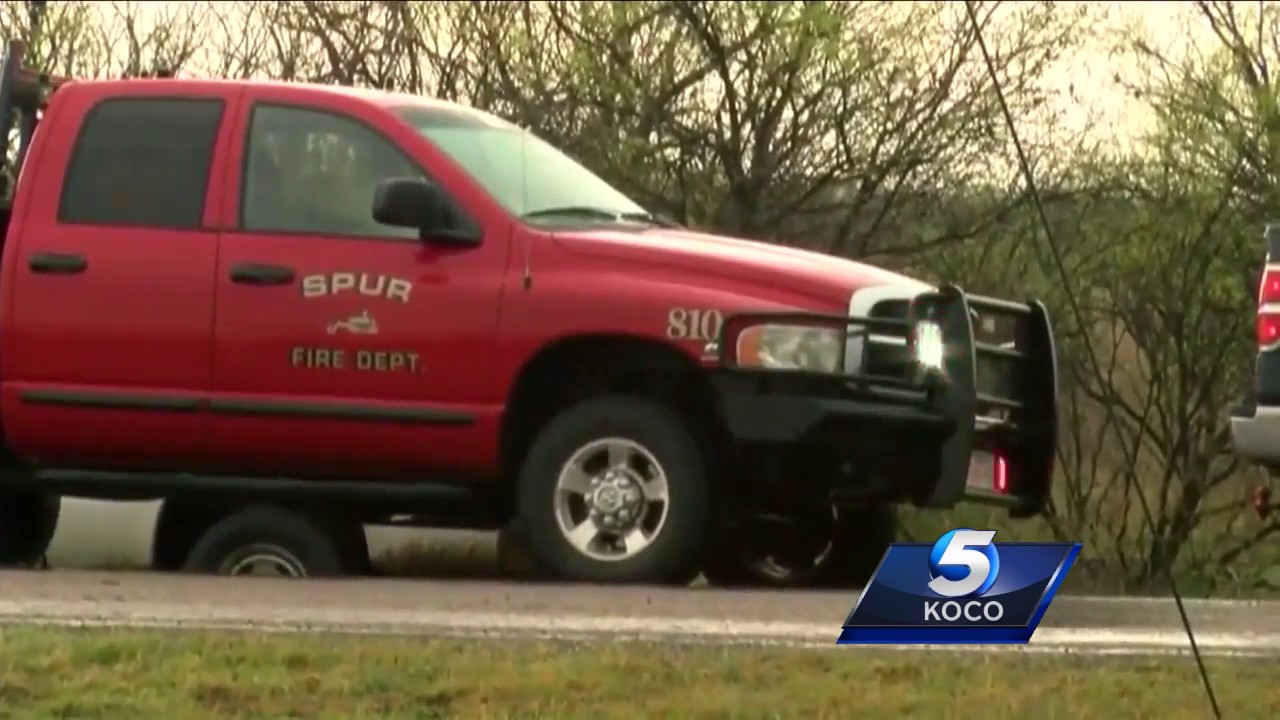 Reports: Storm chasers involved in fatal crash in Texas - YouTube