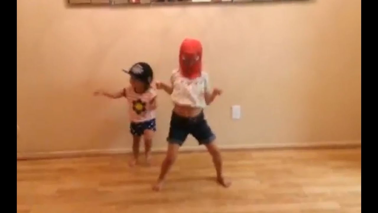 Harlem Shake with the crazy kids - YouTube Music