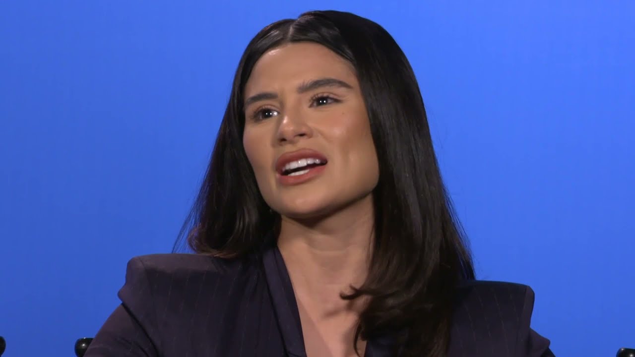 Encanto | Jessica Darrow, Wilmer Valderrama & Diane Guerrero - YouTube