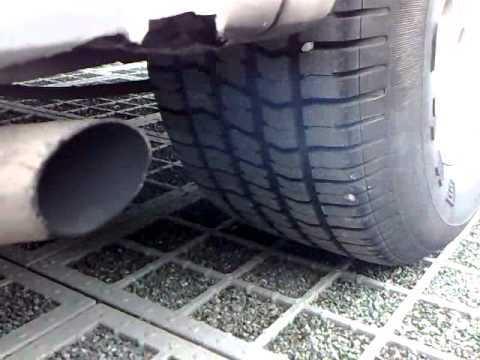 Defekter OM616 im Mercedes-Benz MB100D AMG Abgase - YouTube