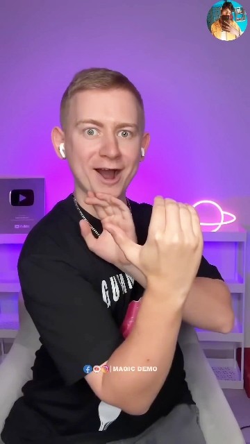 Mobile 📲 magic cover challenge girl and boy trick 😲😱 #shorts_ #magic ...