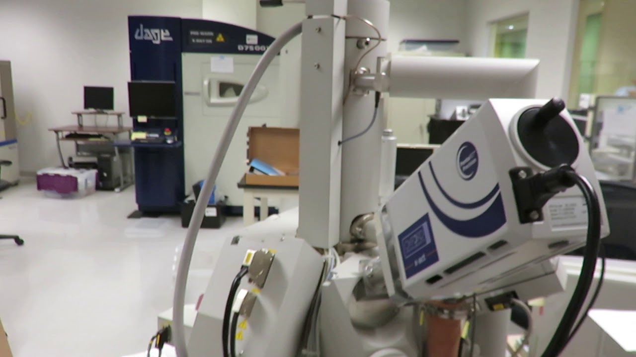 FEI Quanta 600 Electron Microscope - YouTube