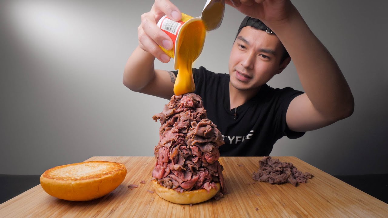 Crazy Roast Beef Sandwich - YouTube