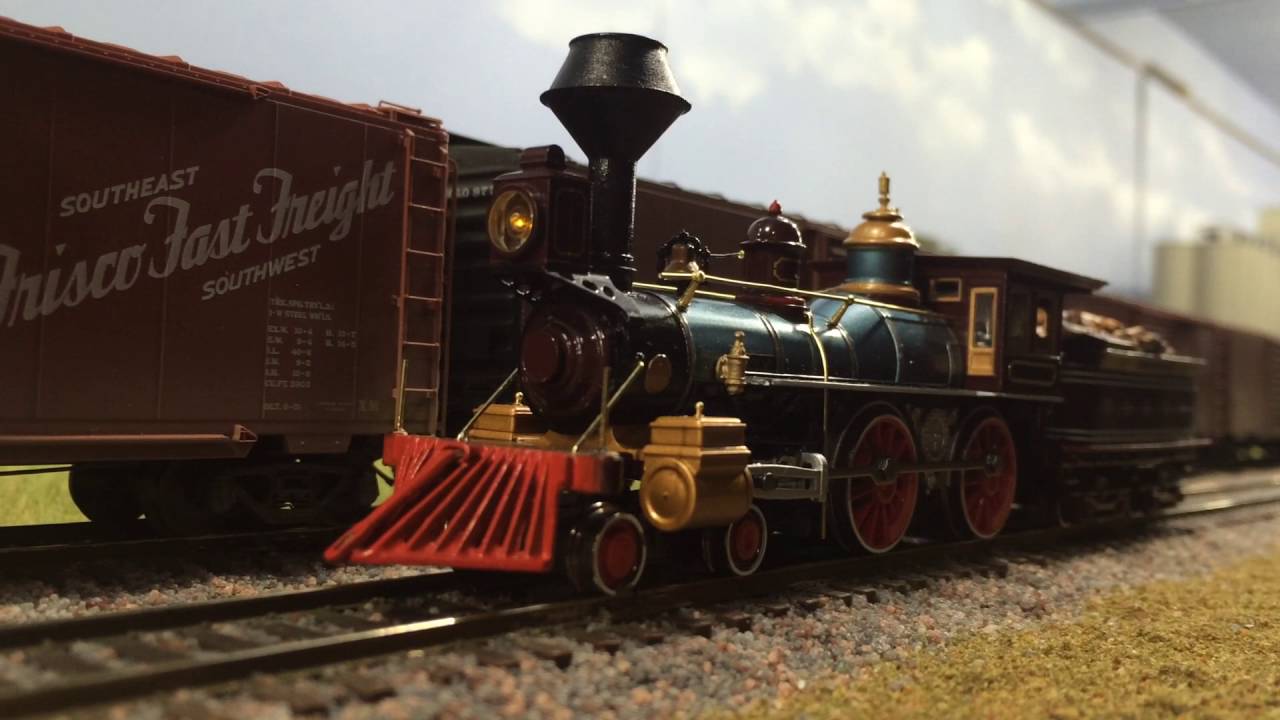Custom Detailed Bachmann 4-4-0 With SoundTraxx Tsunami2 - YouTube