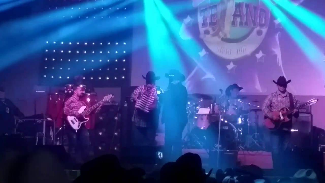 David Olivares at Herreras Tejano Night Club Houston Texas Oct.2016 ...