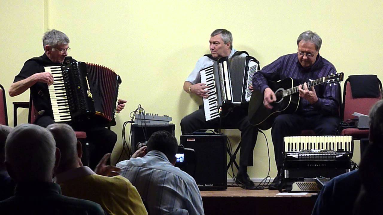 Harry Hussey, Alan Young & Jon Pennie - YouTube