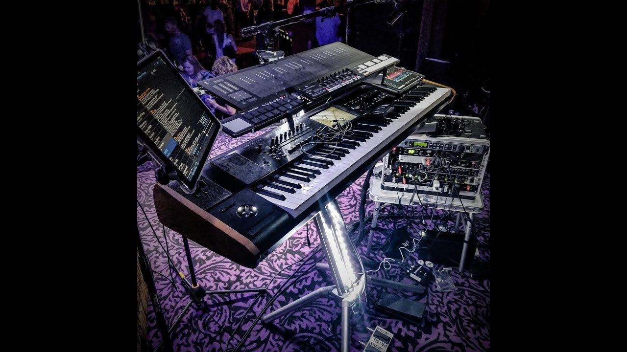 Attempt at Explaining Live Synth Rig - YouTube