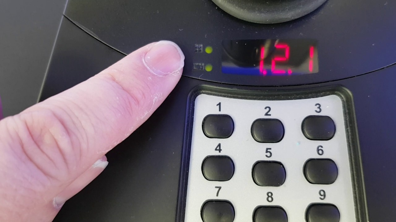 Hikvision DS-1005KI op recorder - YouTube