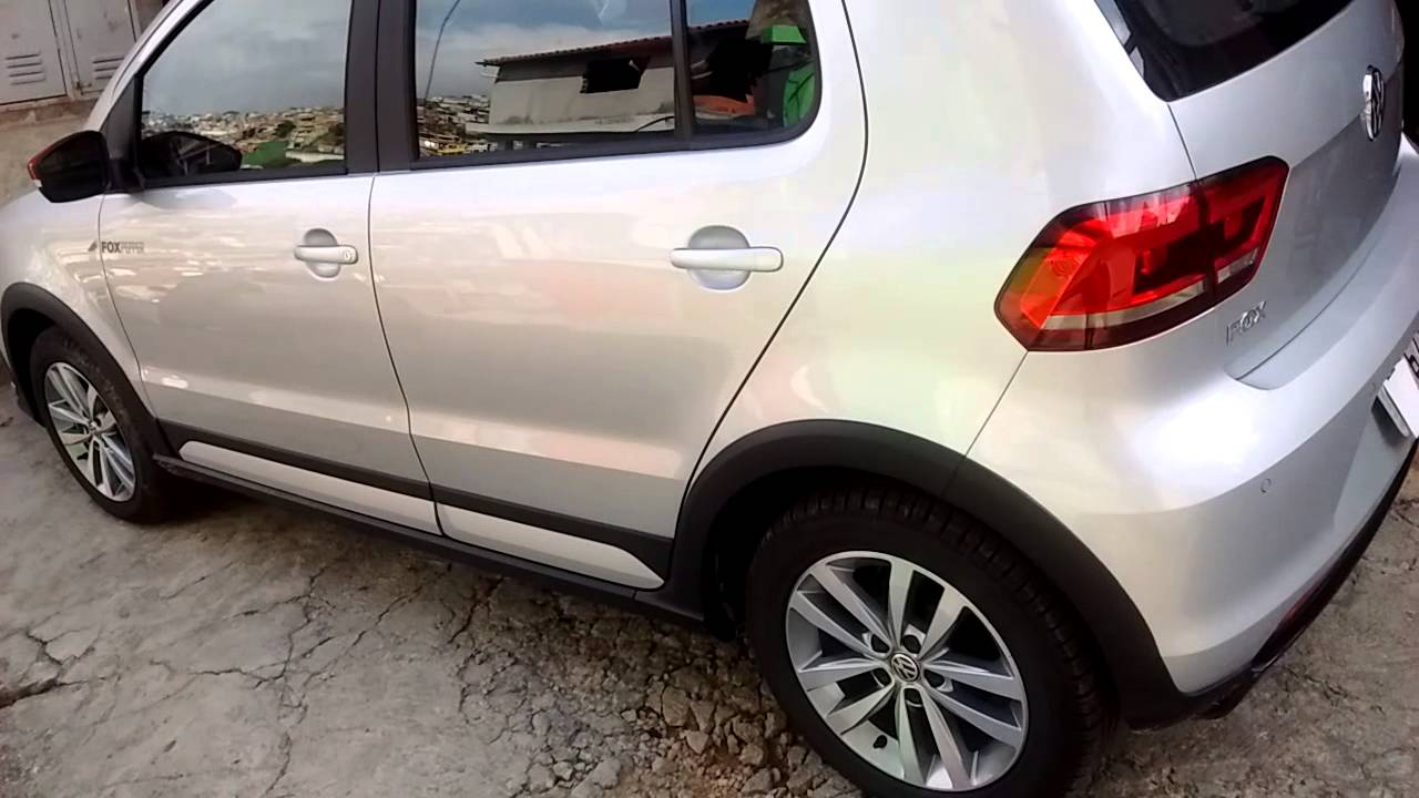 VW Fox Pepper Prata 2016/2016 MSI 16v 110/120 CV - YouTube