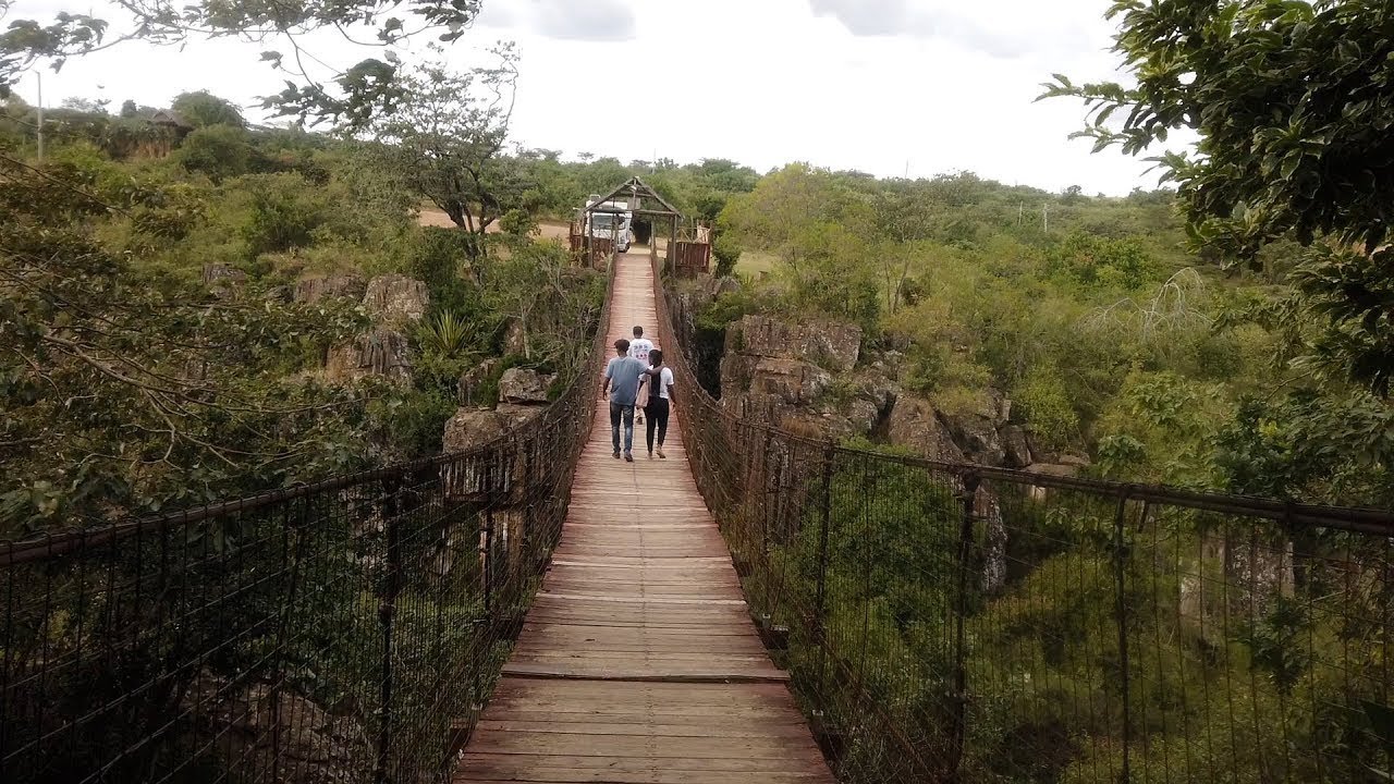 ESCARY BRIDGE RONGAI - YouTube