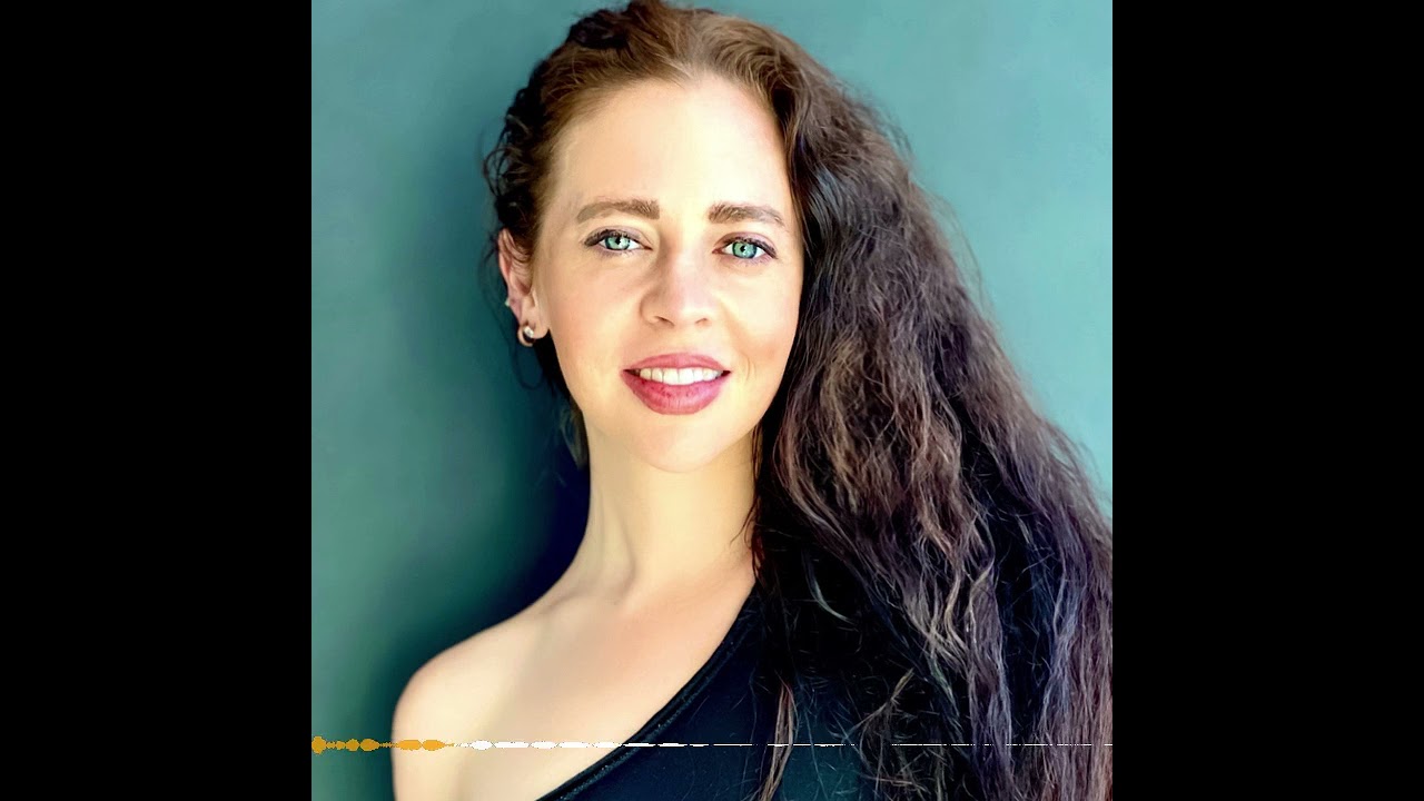 Hollie McKay, Journalist, Foreign Policy Expert and War Crimes ...