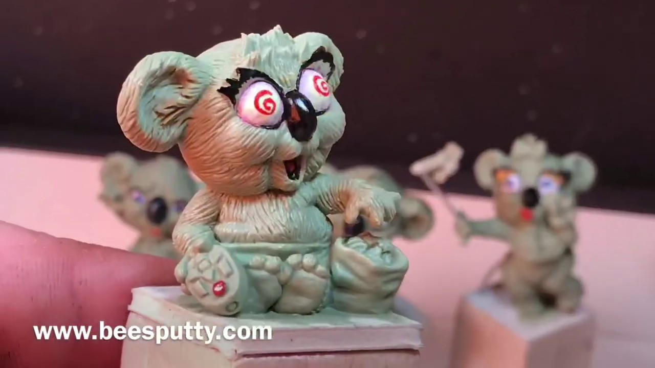 Sculpting a comic Koala in BeeSPuttY polymer clay... - YouTube