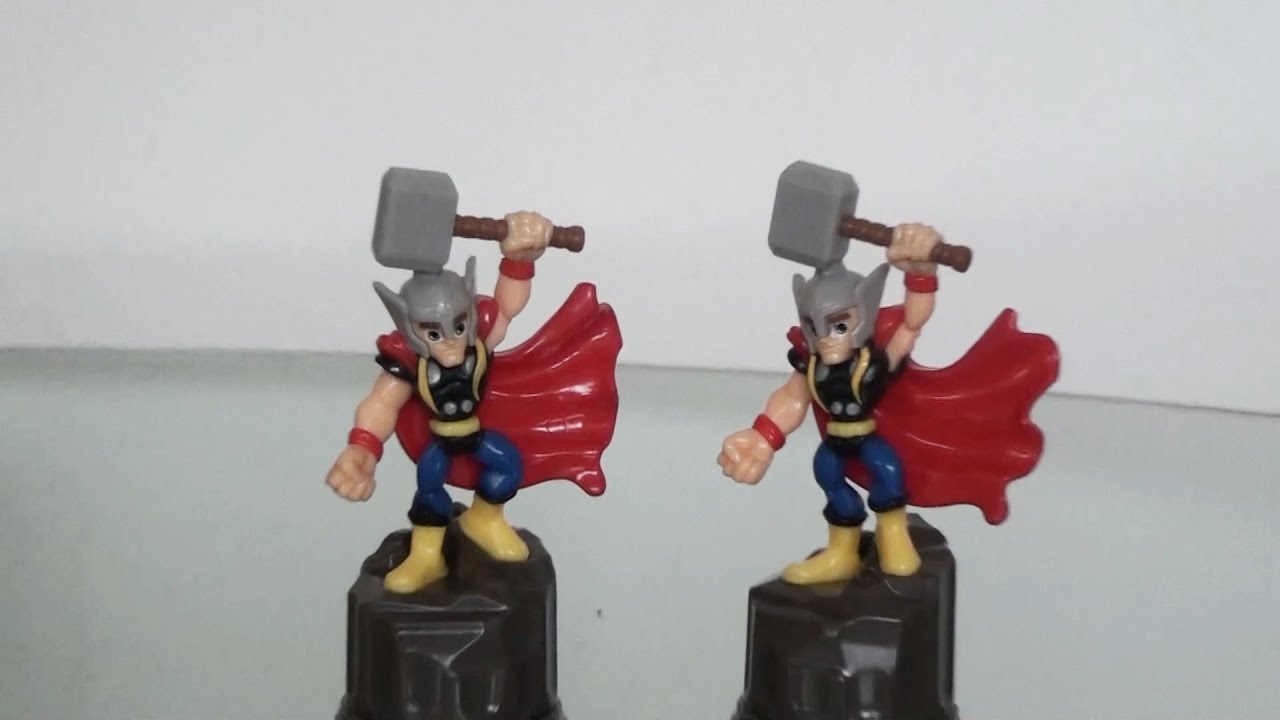 new maxi Kinder surprise eggs marvel opening - YouTube