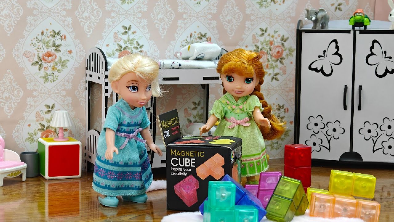 Playing with magnetic cubes ! Elsa & Anna toddlers - enjoying - dolls ...