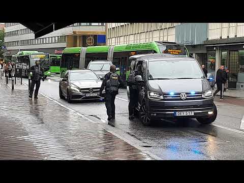 Swedish SWAT team ( Piketen ) captures criminals Part 2 Malmo Sweden ...
