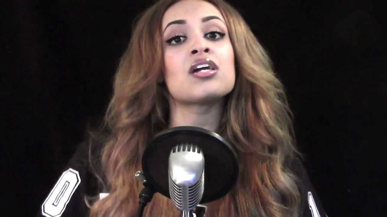 Amber Blu-Medley 5 DIFFERENT SONGS covers from Old School to NEW. - YouTube