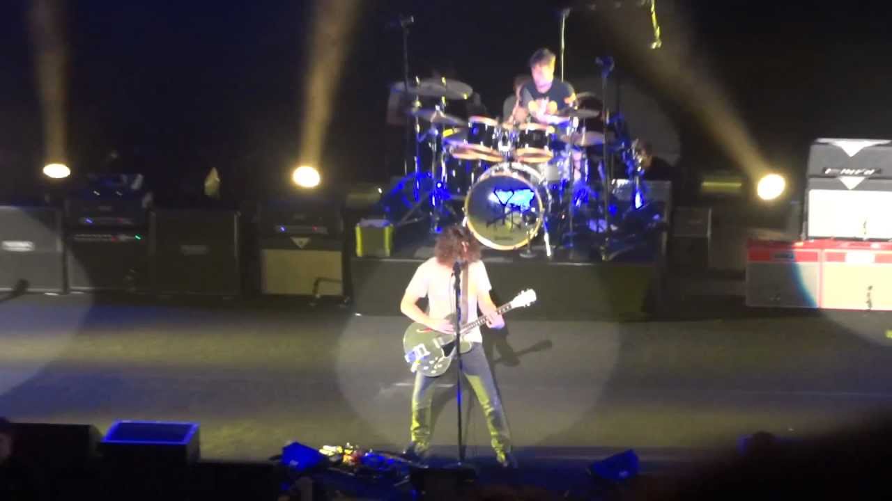 Spoonman, Soundgarden, Seattle, WA, 2013 - YouTube