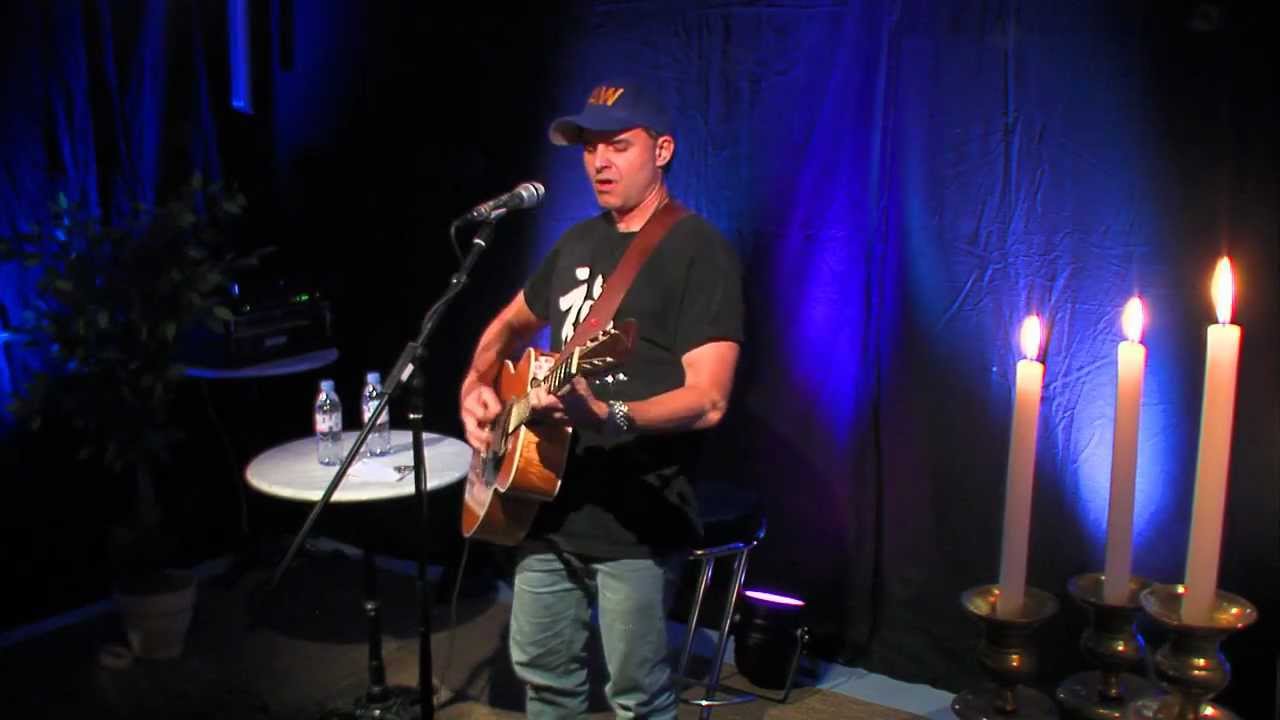 Marcus Wolf - Signs - at radiofips - YouTube