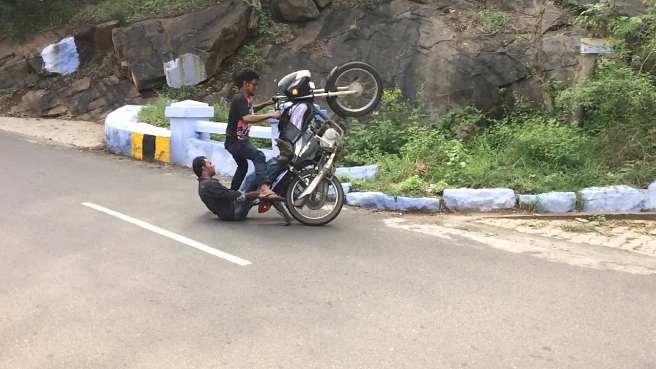 Funny stunts😛😜 - YouTube