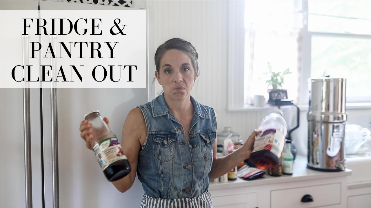 Fridge and Pantry Clean Out | DAY IN THE LIFE MOM OF 6 - YouTube