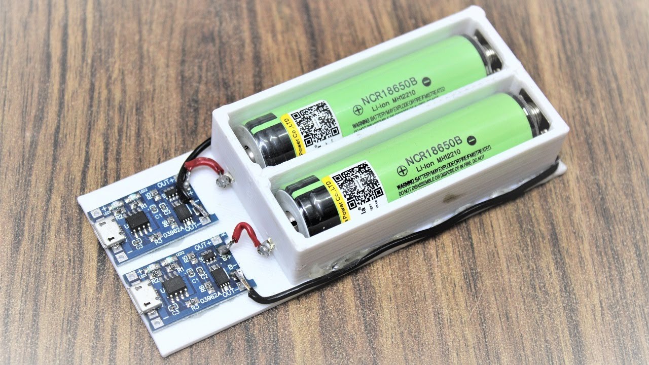 DIY 3D Printed Lithium Battery Charger Case - YouTube