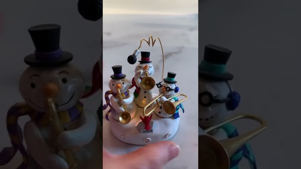Hallmark Snowman Band - YouTube