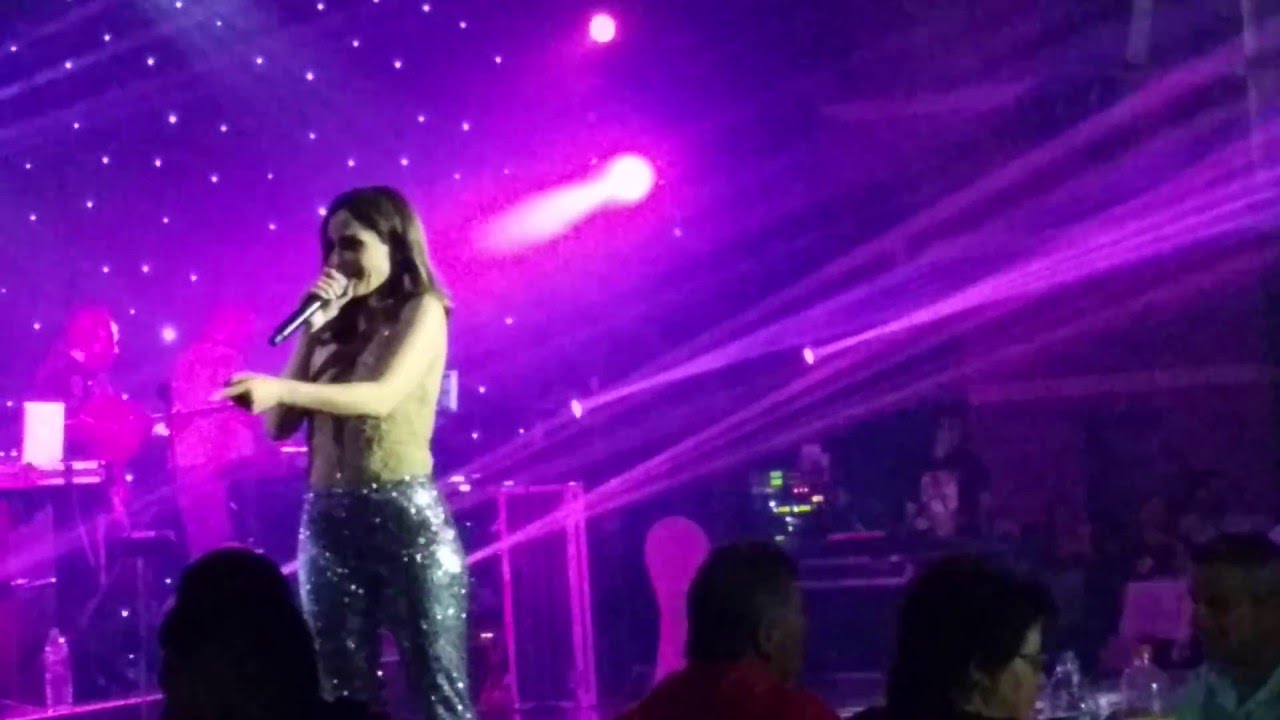 ΔΕΣΠΟΙΝΑ ΒΑΝΔΗ - ΝΑ ΤΗ ΧΑΙΡΕΣΑΙ - ΑΥΓΕΡΙΝΟΣ LIVE - ΜΟΙΡΕΣ ΗΡΑΚΛΕΊΟΥ ...