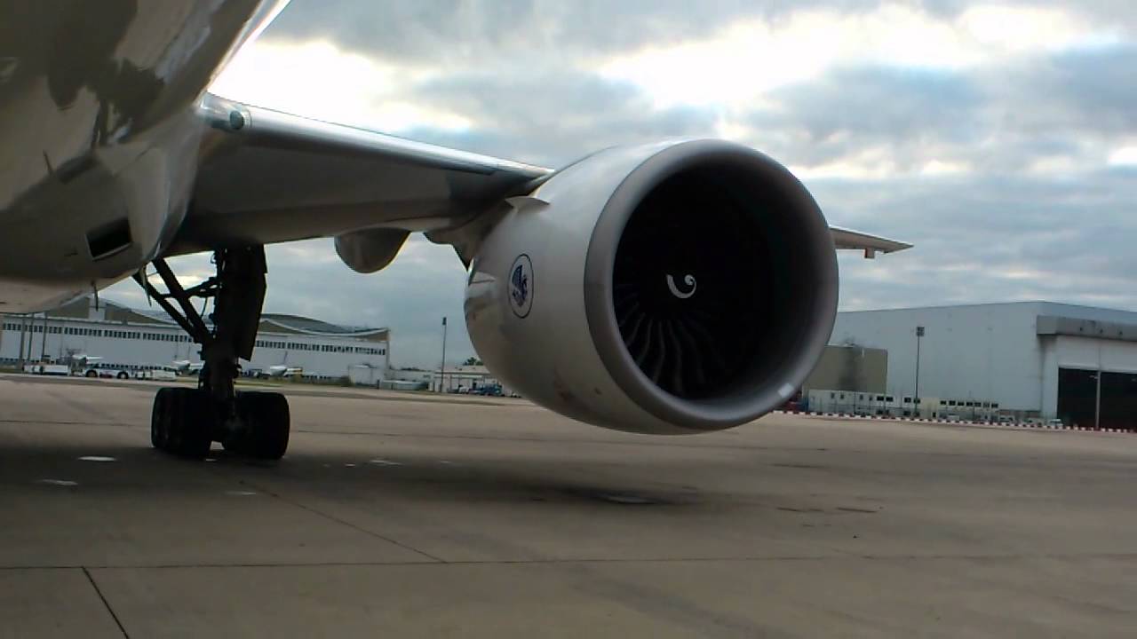 GE90-115B Dry motoring run - YouTube