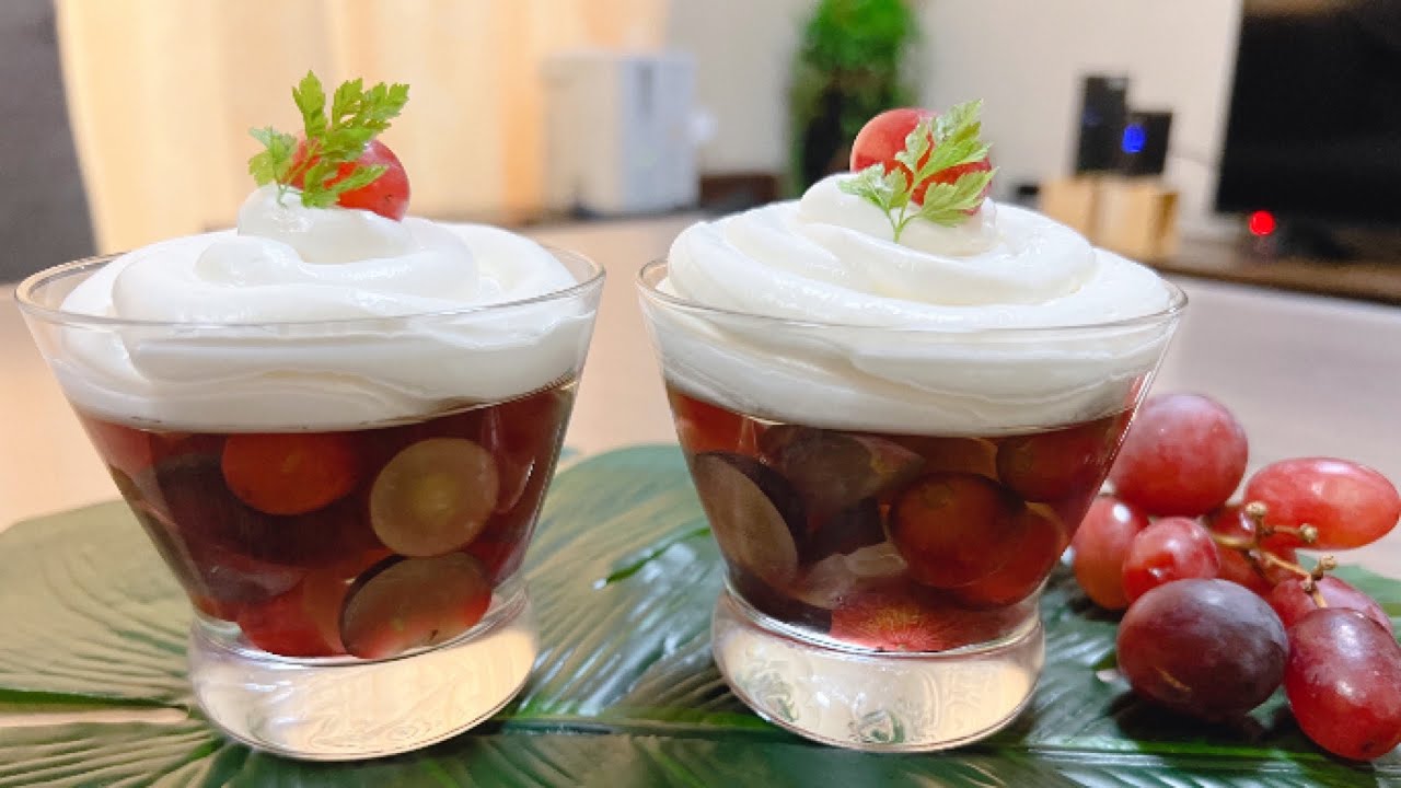 Easy Red Grapes Jelly in yogurt mousse - YouTube