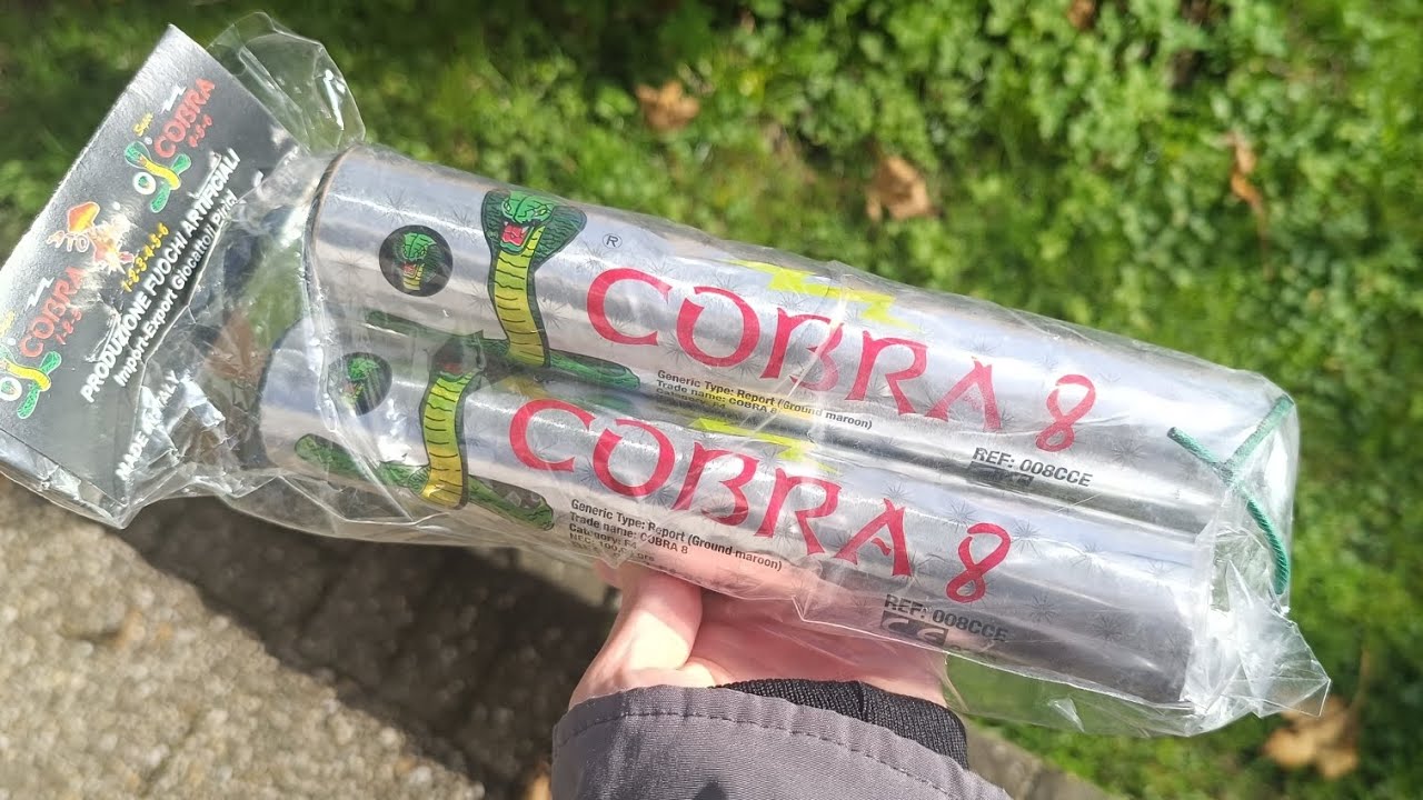 Cobra 8 | Di Blasio Elio Fireworks - YouTube