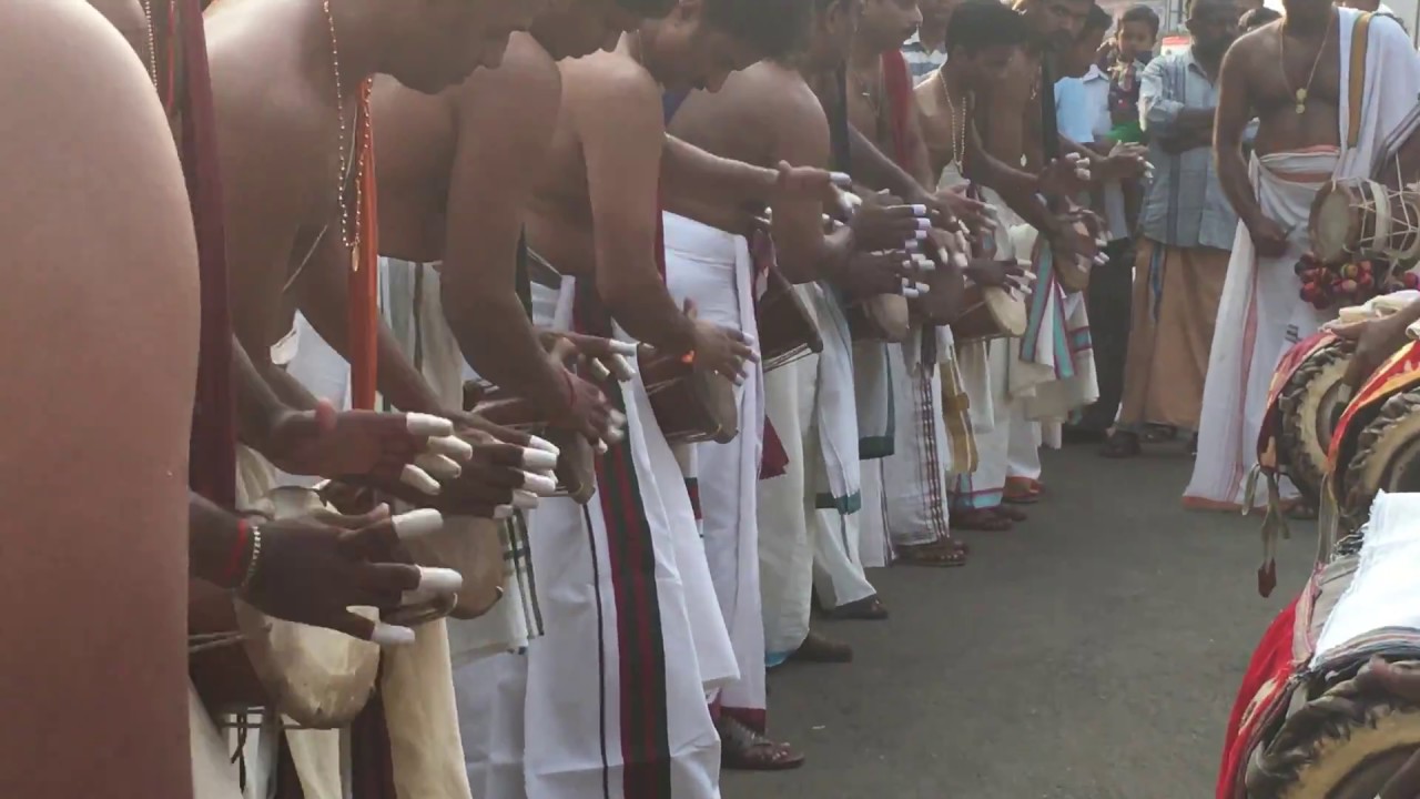 Panchavadyam [ Kerala, India ] - YouTube