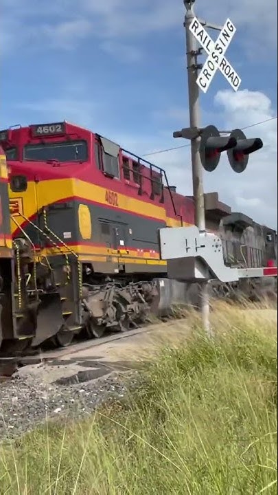 KCS Grey Ghost Lead Huge 6 Engine Lashup! - YouTube