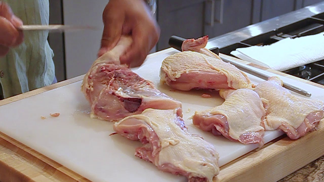 Breaking down a whole chicken - YouTube