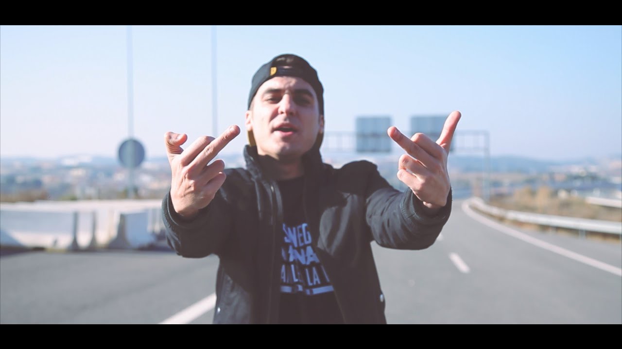 AMBKOR - "AÚN QUEDAN COSAS" - #LOBONEGRO [VIDEOCLIP OFICIAL] - YouTube ...