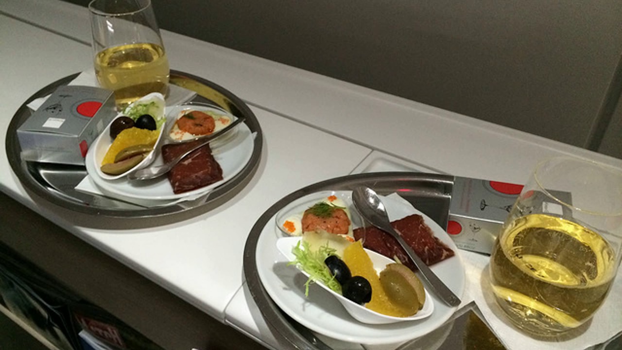 Air France First Class La Première Suite Singapore to Paris AF259 SIN ...