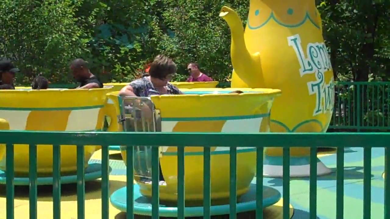 Lemon Twist: Dollywood's Wildest Tea Cups - YouTube