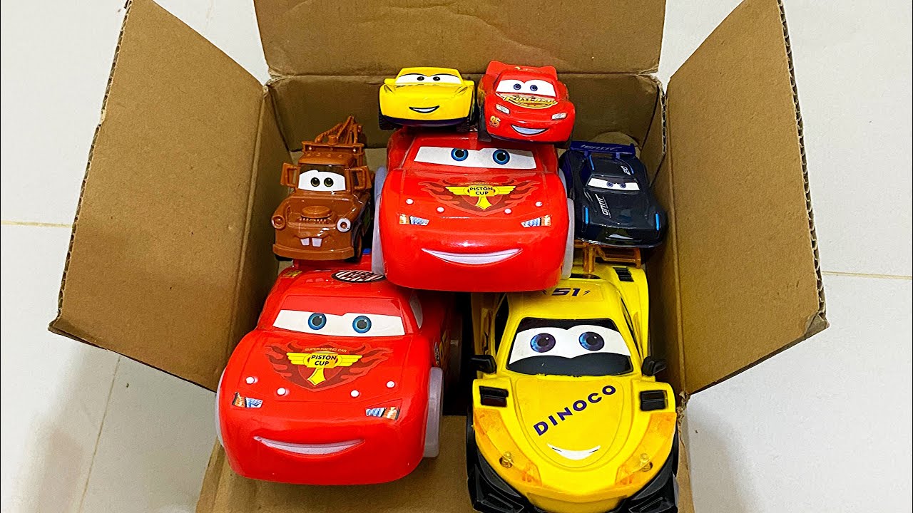 Disney Pixar Cars:Lightning Mcqueen,Dinoco,Jackson Storm,Matter - YouTube