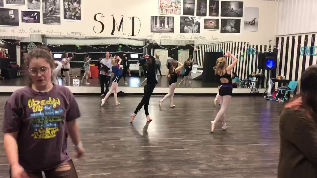 Adv Tap & Pointe 1 Dance - YouTube