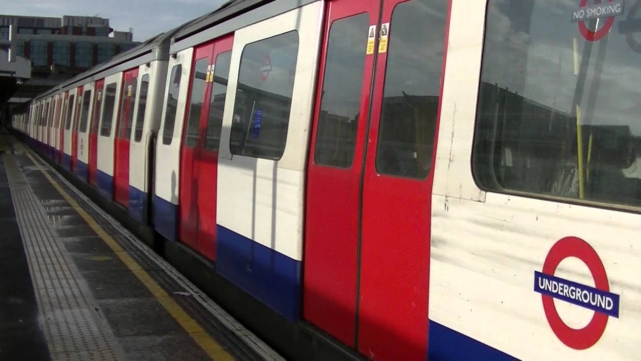 London Underground C Stock 5707, 5547 and 5703 departing Wimbledon ...
