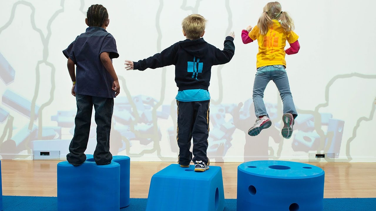 Imagination Playground Super Duper Big Blue Blocks! - YouTube