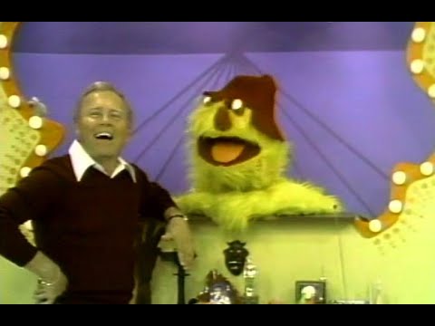 The Skipper Chuck Show - YouTube