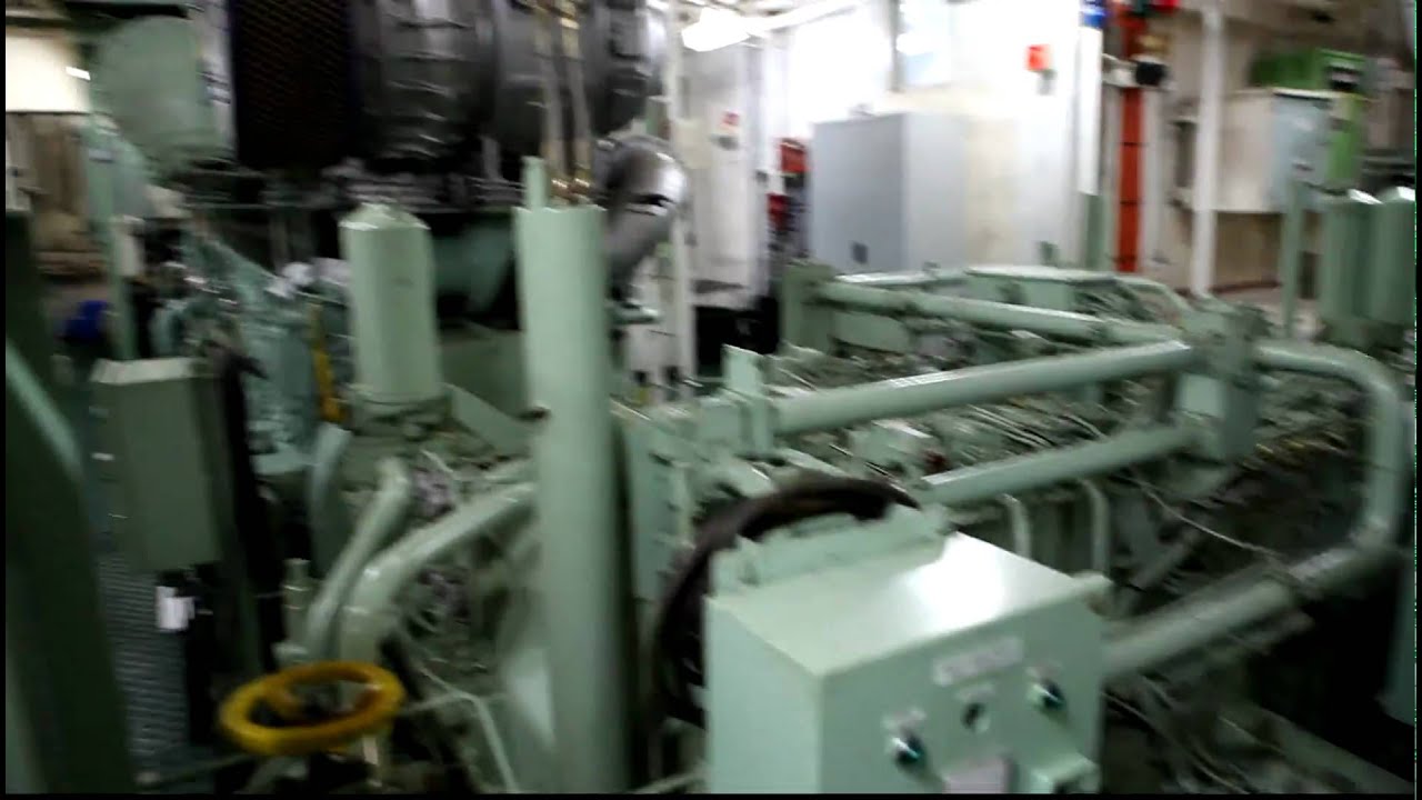 Engine room of the Collaroy (Manly Ferry) - YouTube