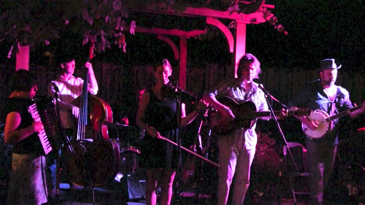 Black Prairie - Little Song Bird - YouTube