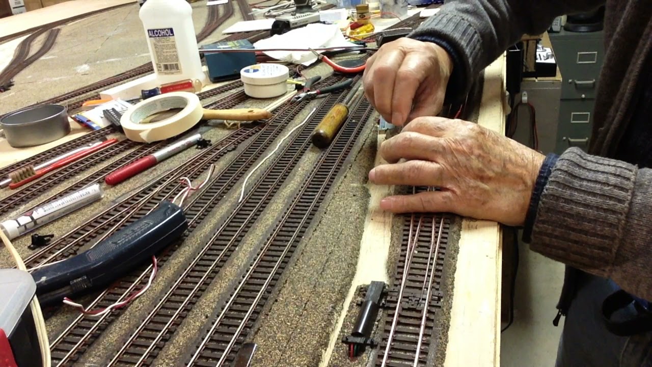 Dwarf Signals Assembly & Installation - YouTube