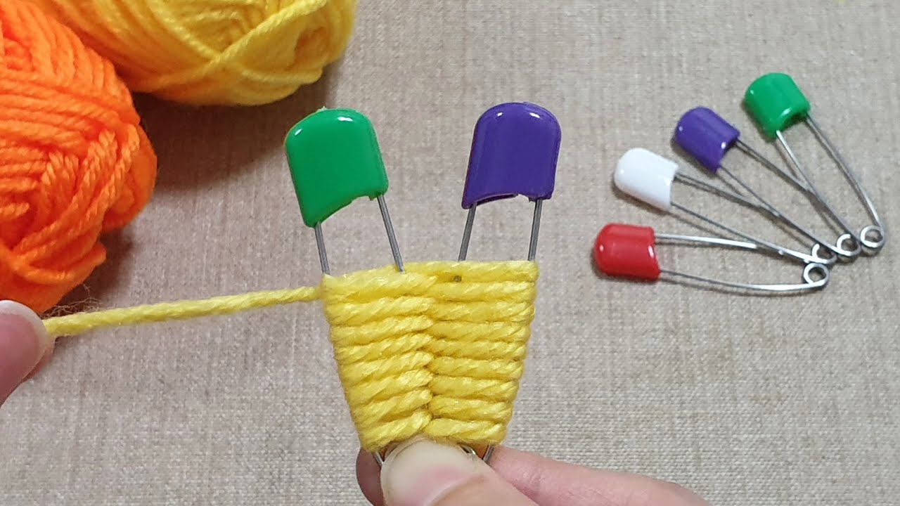 Super Easy Woolen Flower Craft Ideas with Safety pin - Hand Embroidery ...