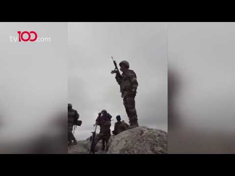 Somali askerlerinden komando marşı