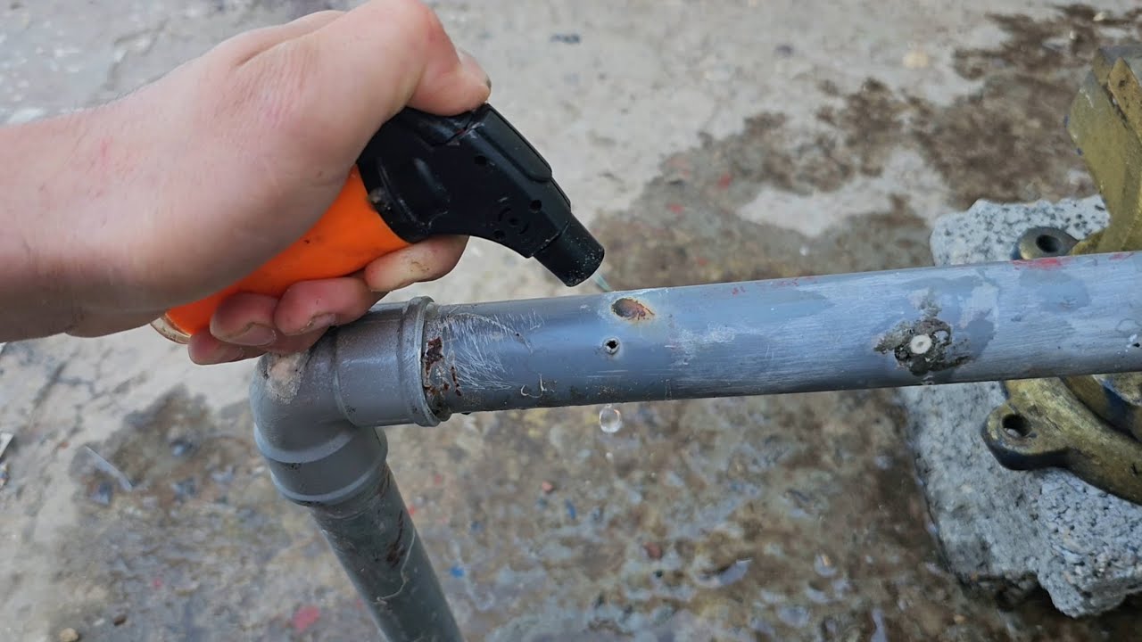 The Clever Pipe-Fixing Trick a Professional Plumber Showed Me - YouTube